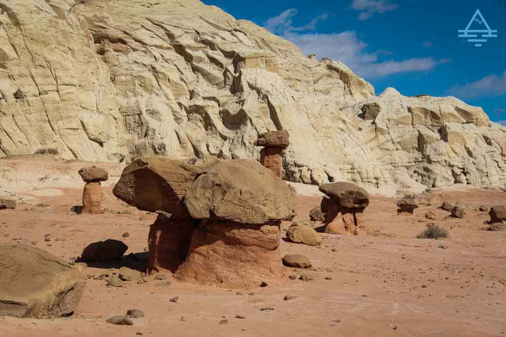 Toadstools Trail in Southern Utah - TRIPS TIPS and TEES